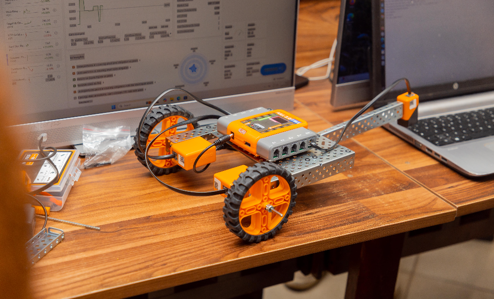 Department of Computer ScienceTrains Staff, Service Personnel in AI and ...